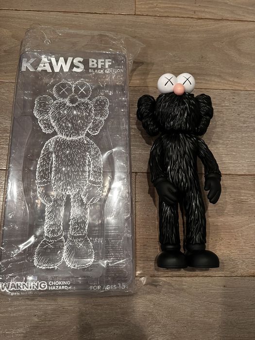 Kaws Kaws BFF vinyl figure Black Edition | Grailed