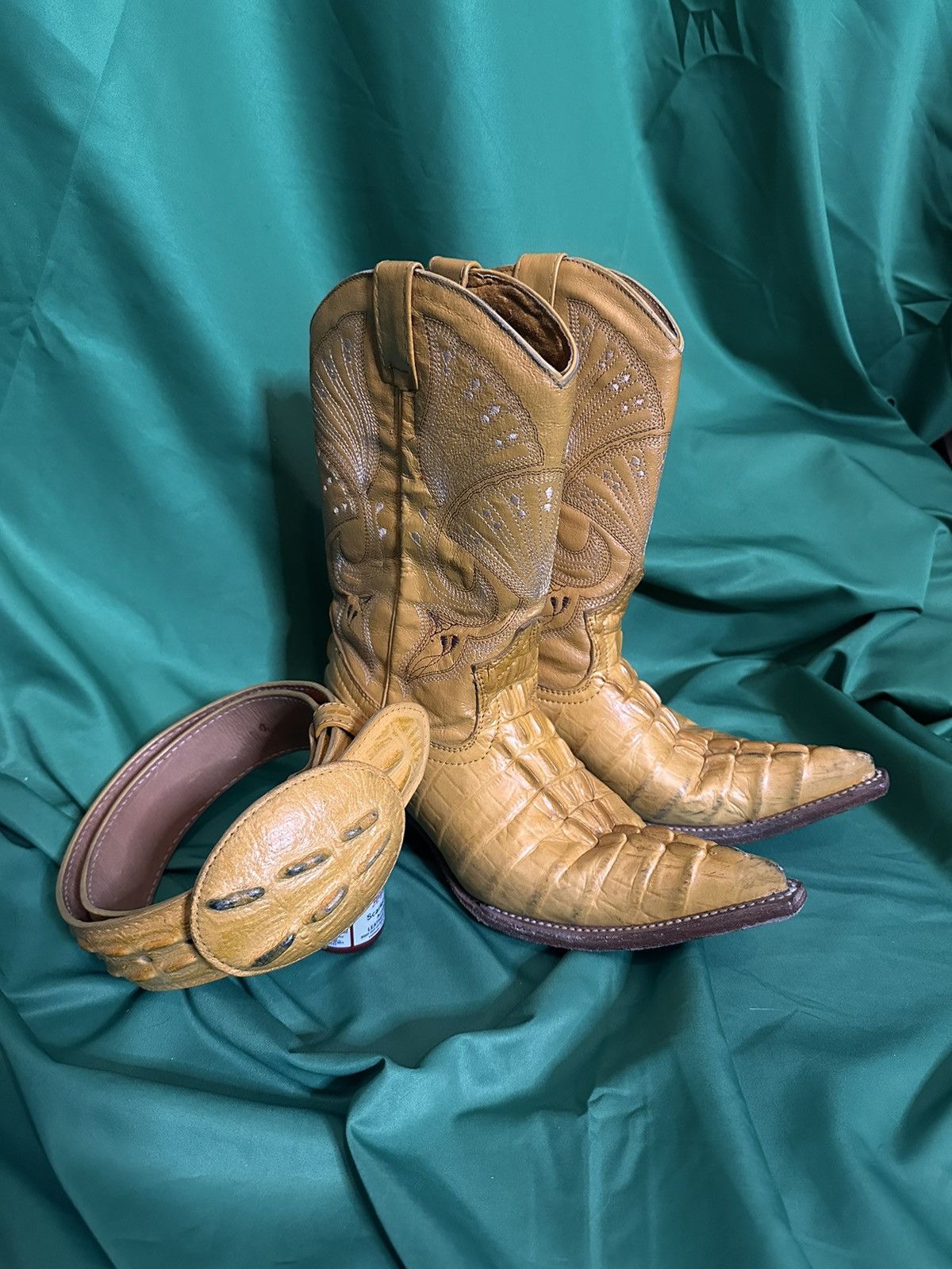 Corral Vintage CROCODILE matching cowboy boots and belt set leather ...