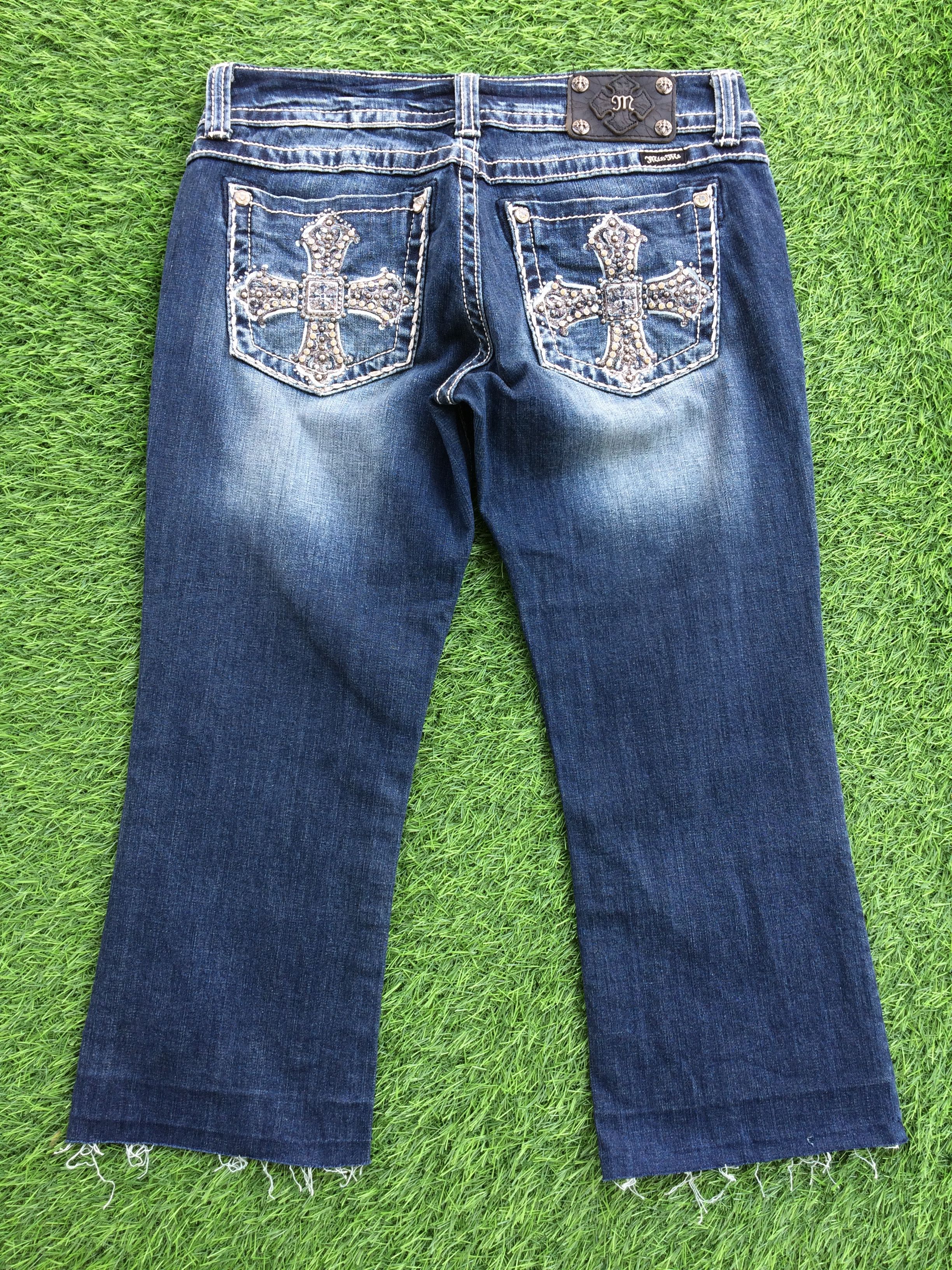 Designer × Jean Cross Embellished Cut-off Cropped Boot Jeans D-889 ...