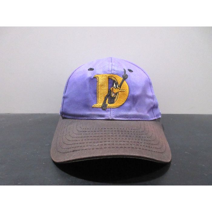 Vintage VINTAGE Six Flags Hat Cap Snap Back Purple Black Daffy Duck ...