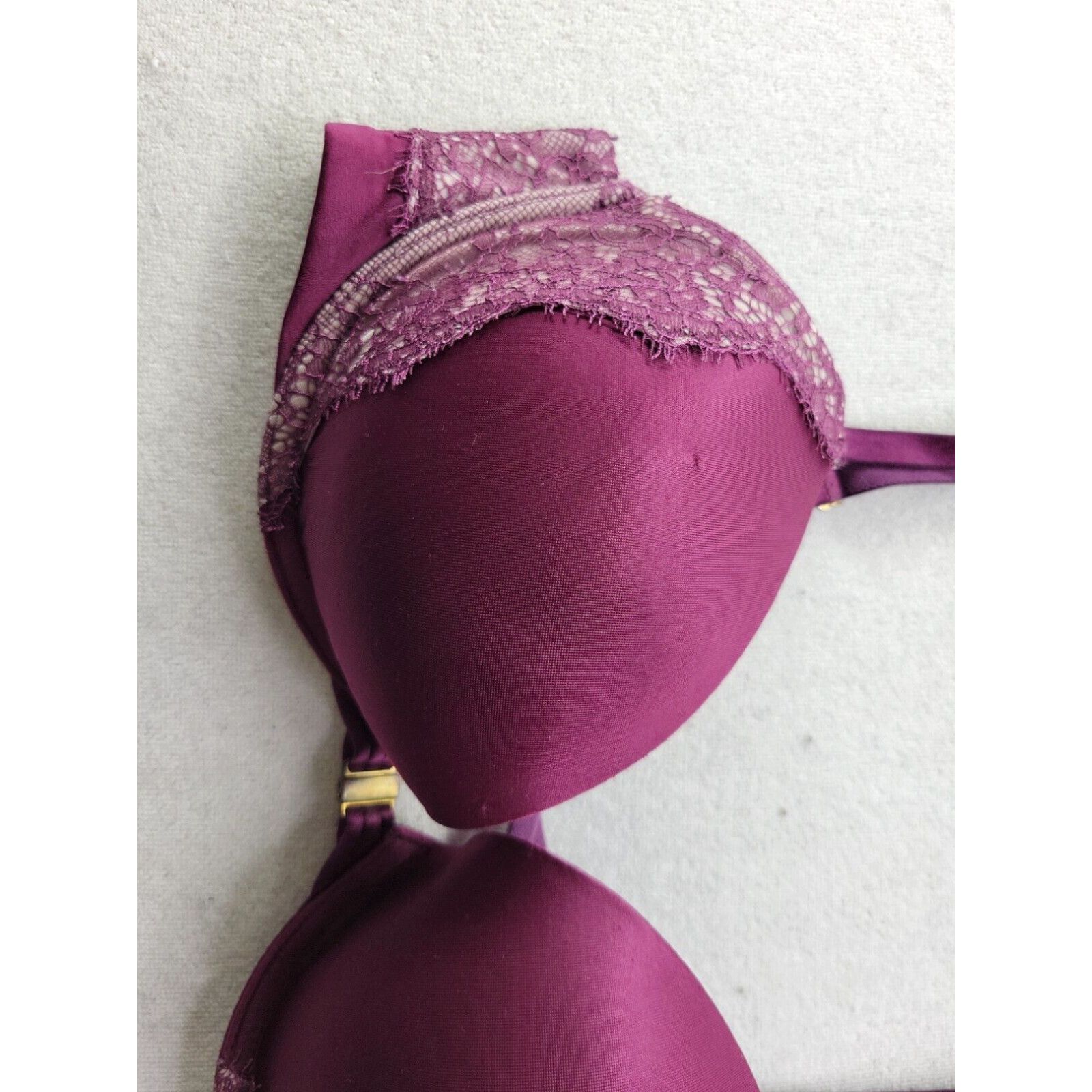 Victoria's Secret Victoria's Secret Very Sexy Plunge Women's 36B Lace ...