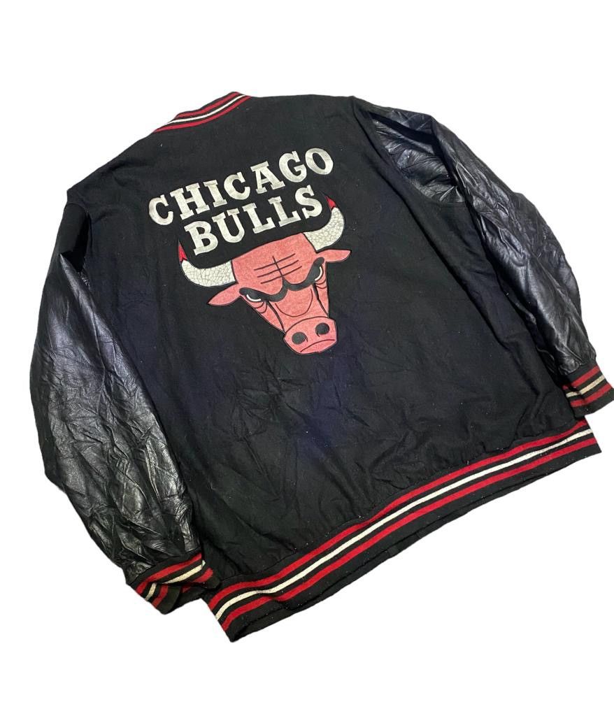 Chicago Bulls × Varsity Jacket × Vintage Vintage Chicago bulls varsity ...