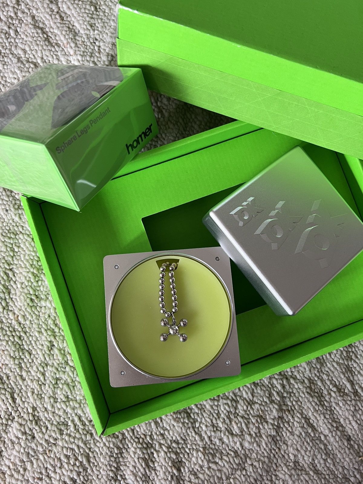 Frank Ocean Homer Classic Sphere Leg Pendant | Grailed