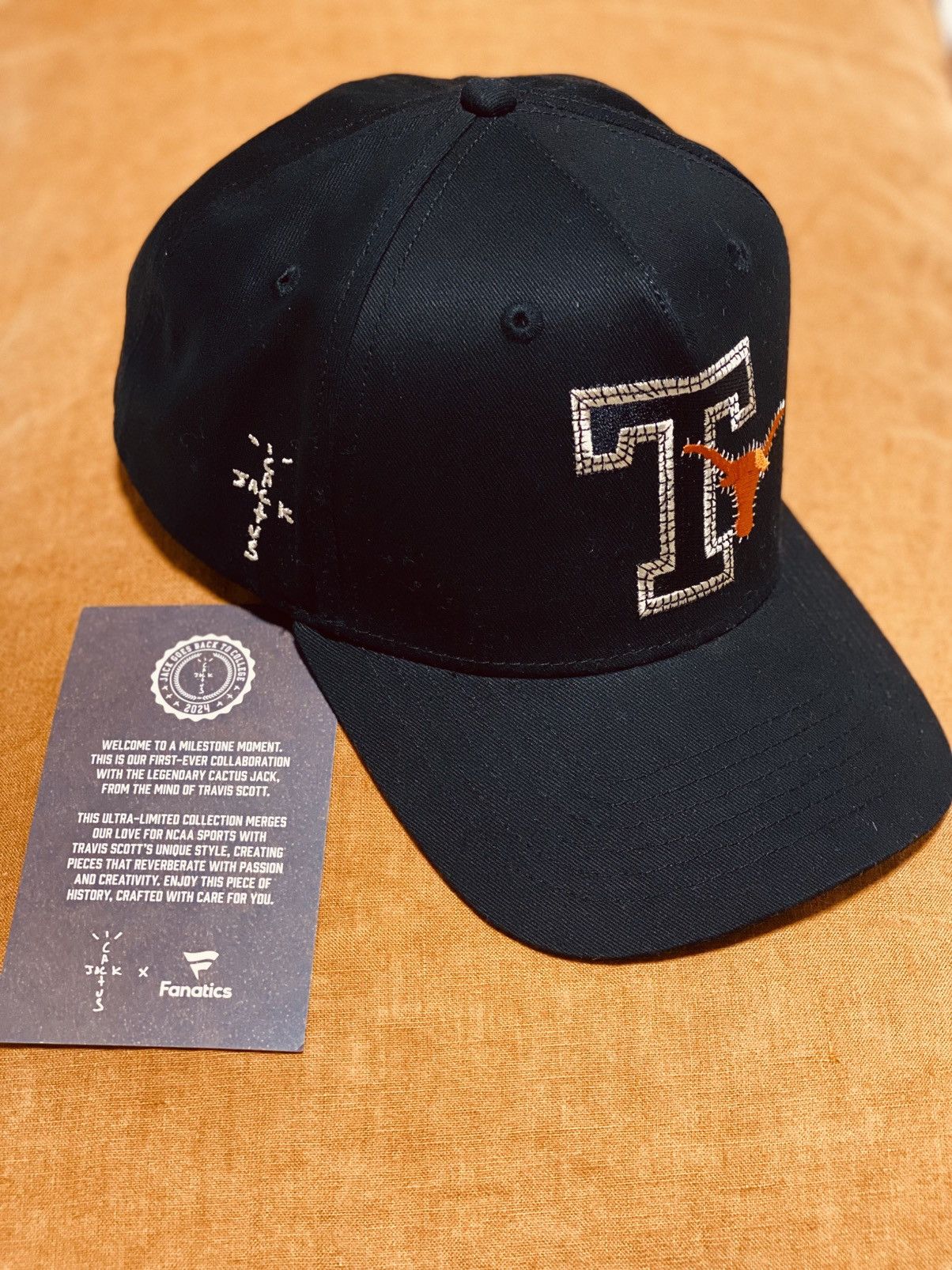 Mitchell & Ness × Travis Scott Mitchell & Ness x Travis Scott UT ...
