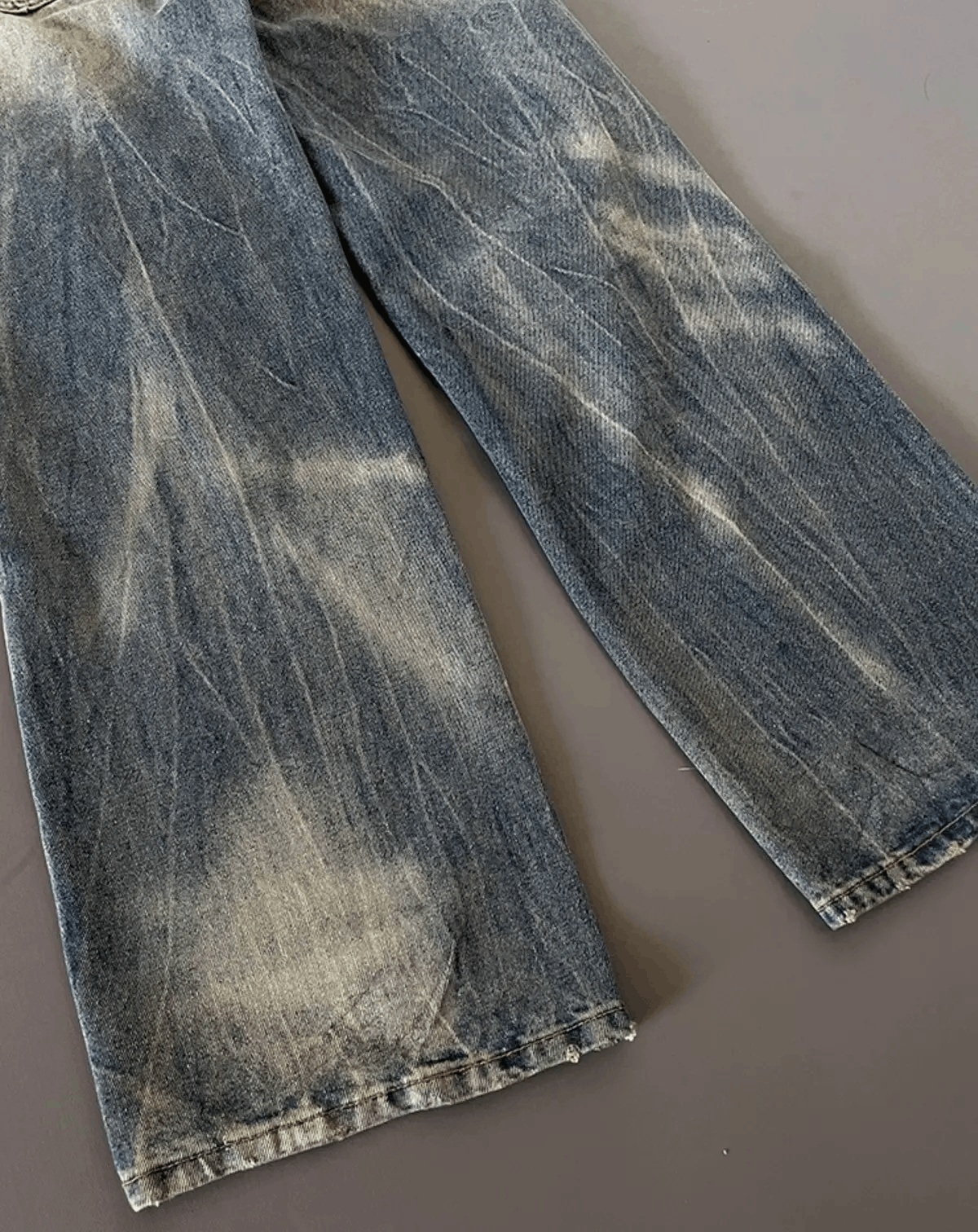 Streetwear Faded wash textured design baggy jeans | Grailed