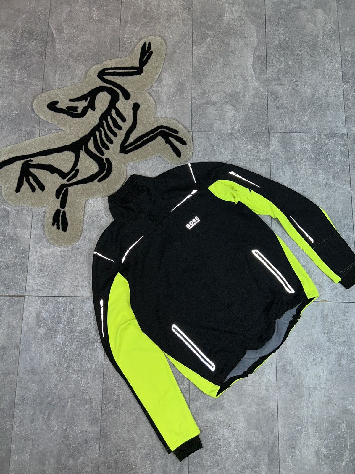 Gore Bike Wear × Outdoor Life Mens GORE Bike Running Wear Jacket ...