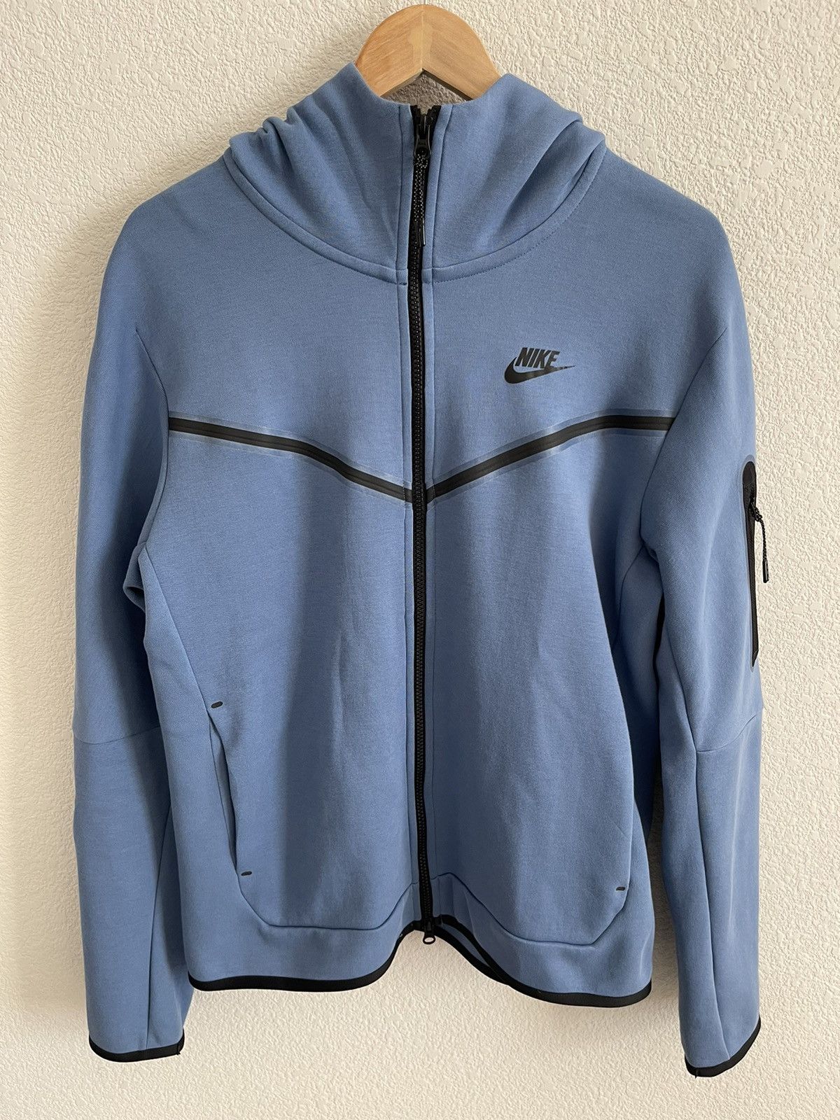 Nike Nike tech fleece hoodie blue size M | Grailed