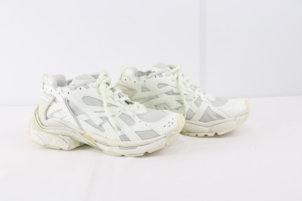 Balenciaga o1rshd Caged Mesh Runner Glow in The Dark Sneakers in White ...