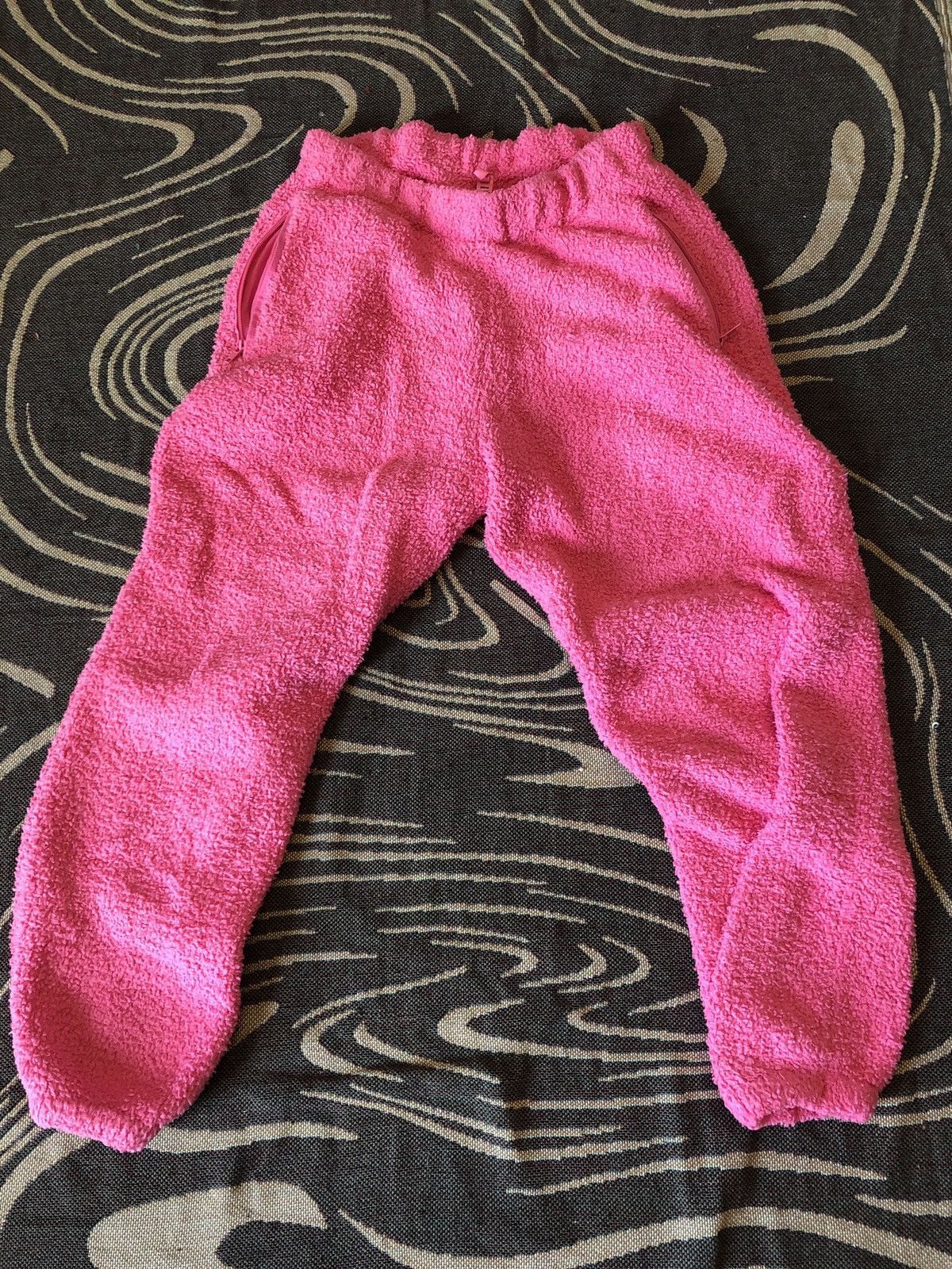 Kim Kardashian SKIMS pink fluffy pants | Grailed