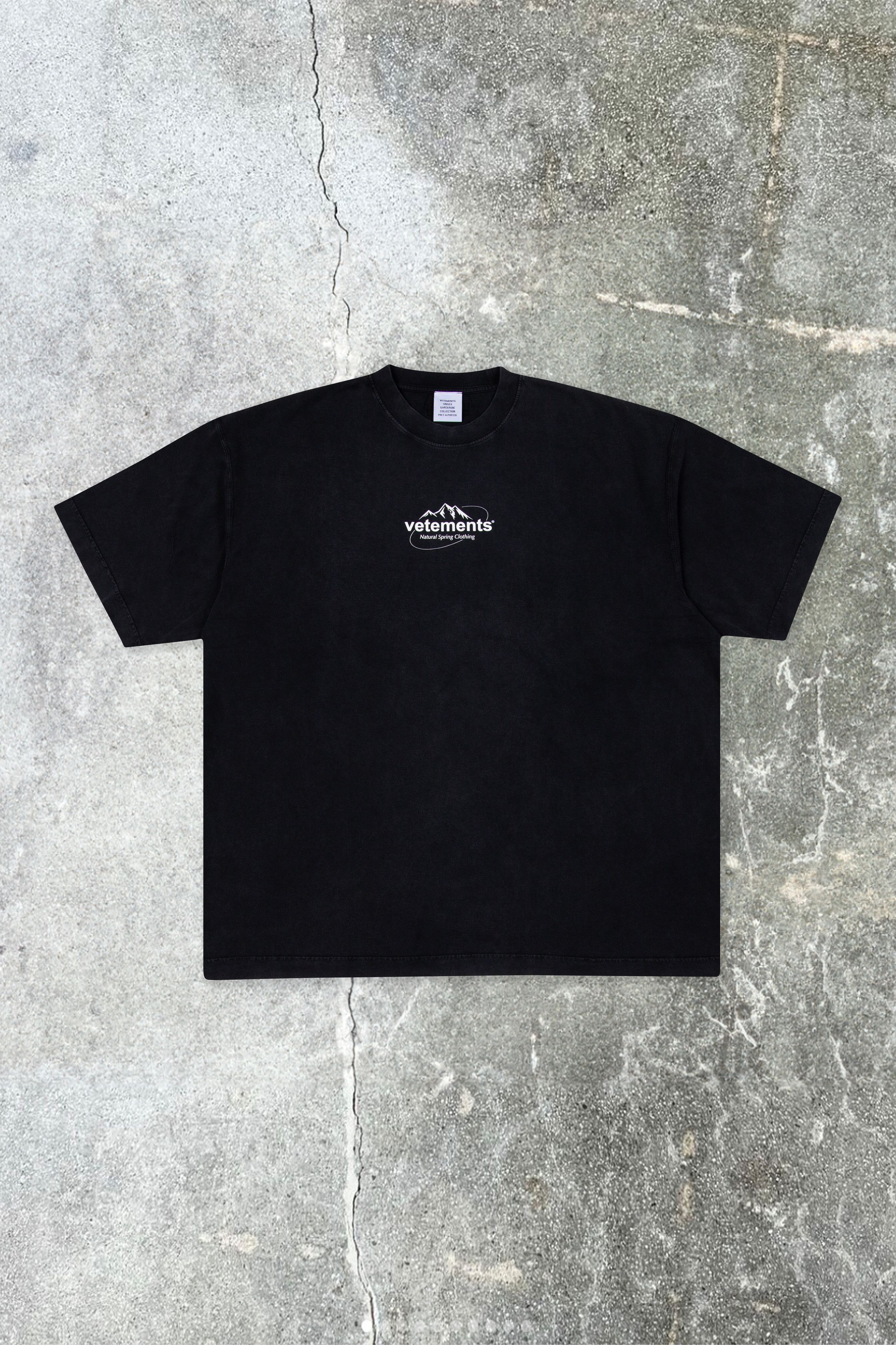 Vetements BLACK SPRING WATER LOGO T-SHIRT | Grailed