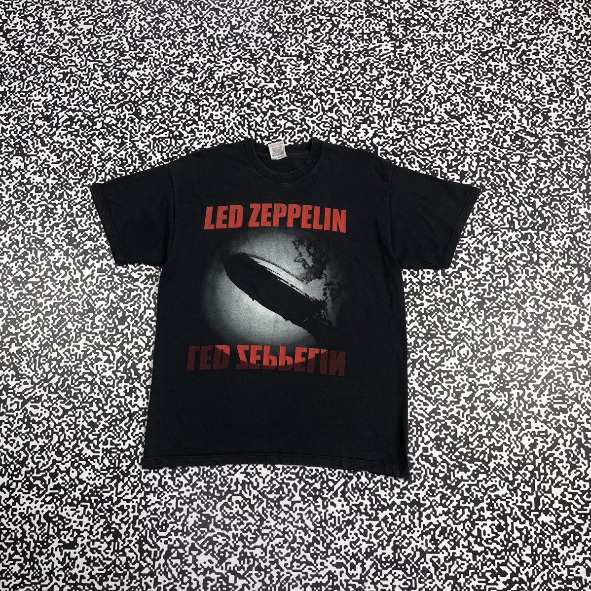 Vintage Vintage 90s LED ZEPPELIN Band Rock RARE T-shirt Streetwear ...