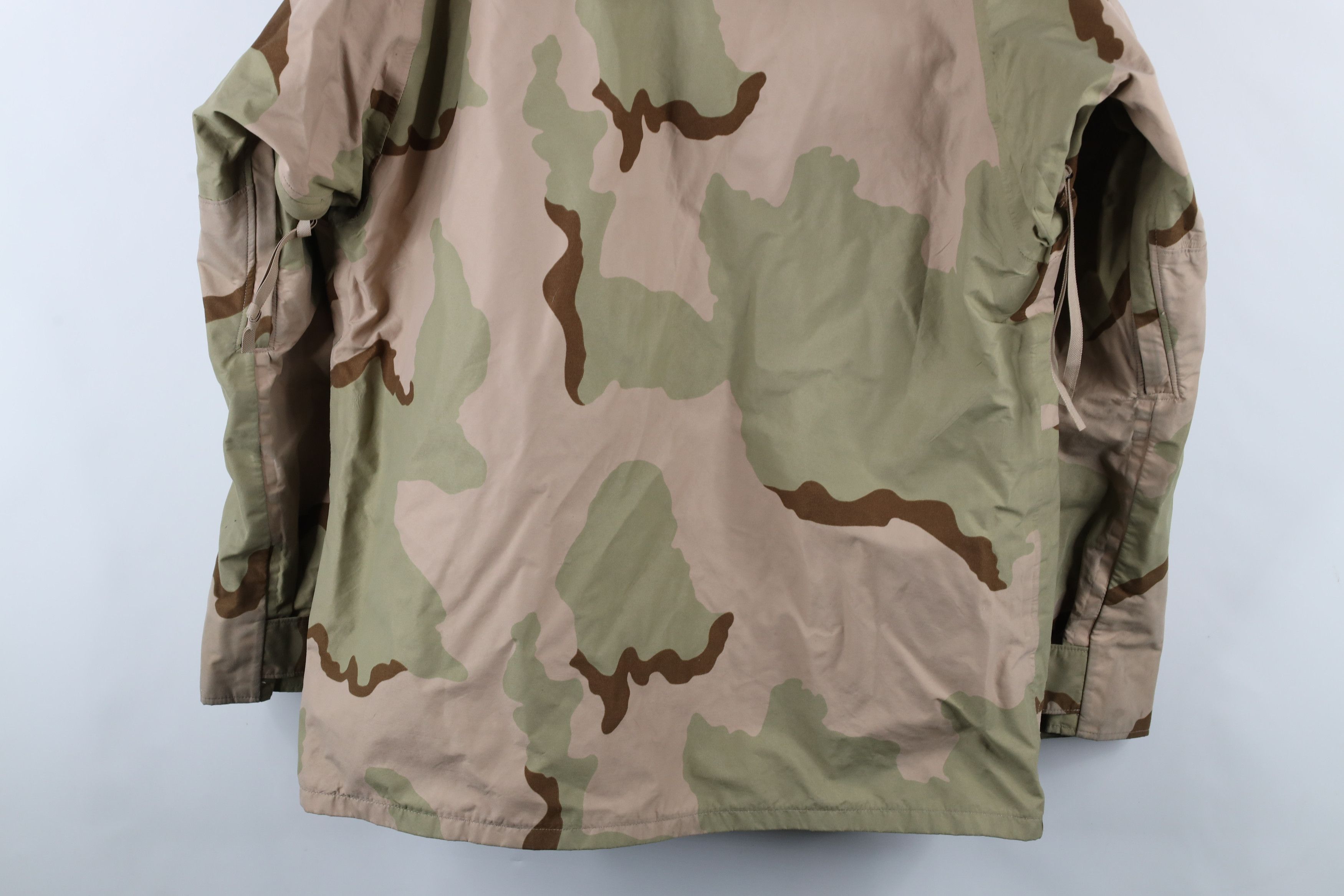 Vintage Vintage USGI Desert Camouflage Cold Weather Parka Jacket | Grailed