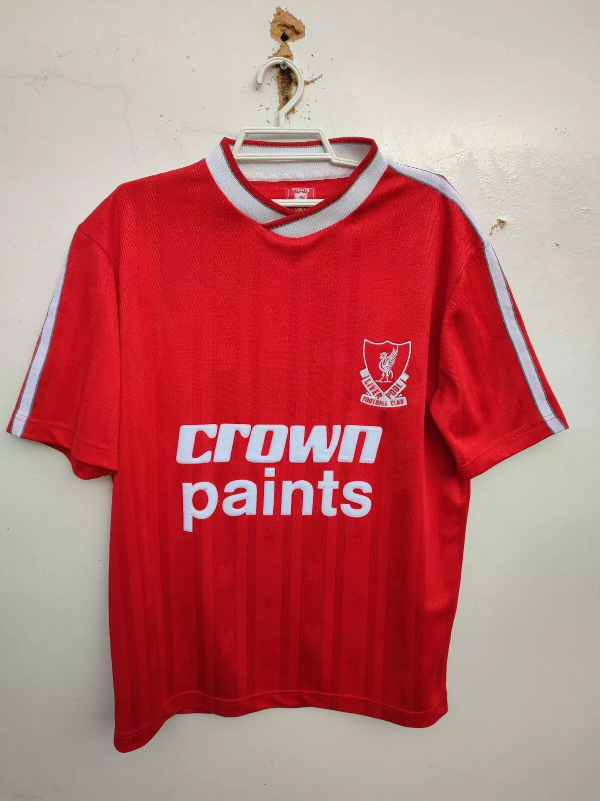 Sportswear Official replica Liverpool 1987/88 Crown paints FOOTBALL ...