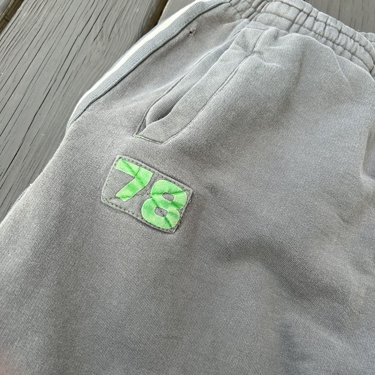 Streetwear Grey Baggy Y2K Punk Skate Track Sweatpants | Grailed
