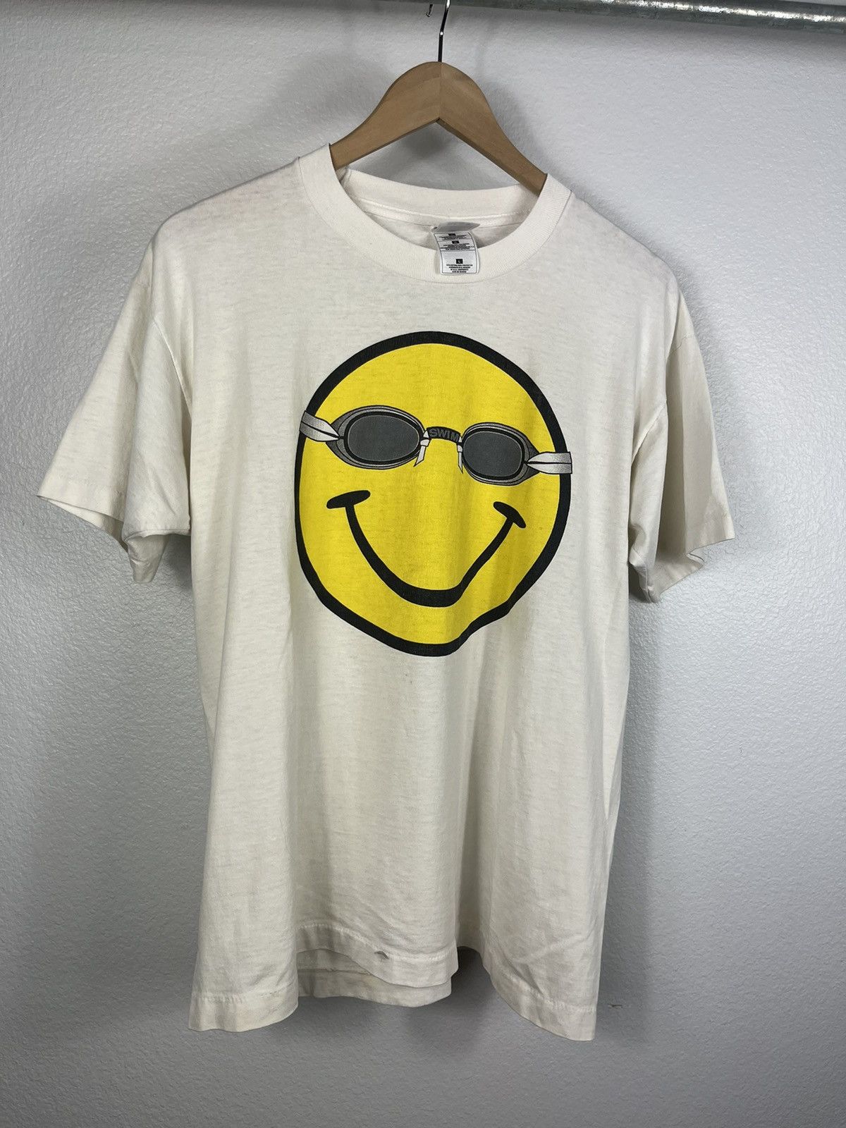 Vintage 90’s Vintage Smiley Face Swim Goggle Dive T-shirt | Grailed