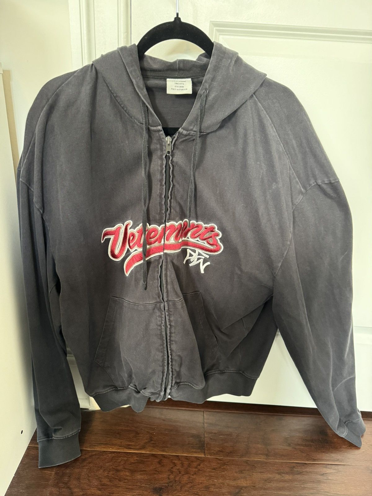 Vetements Vetements 2018 Zip Up RARE | Grailed