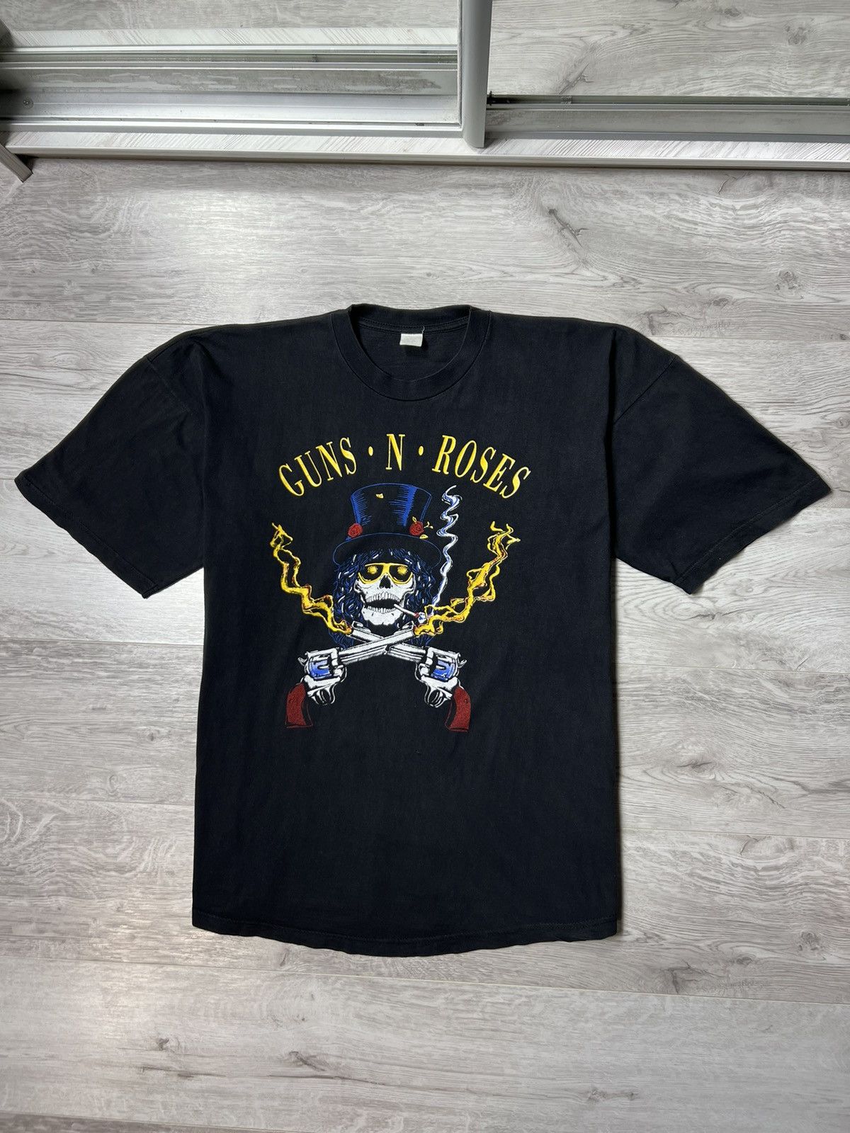 Guns N Roses Rare Vintage 90s Guns N Roses Big Logo Tee | Grailed