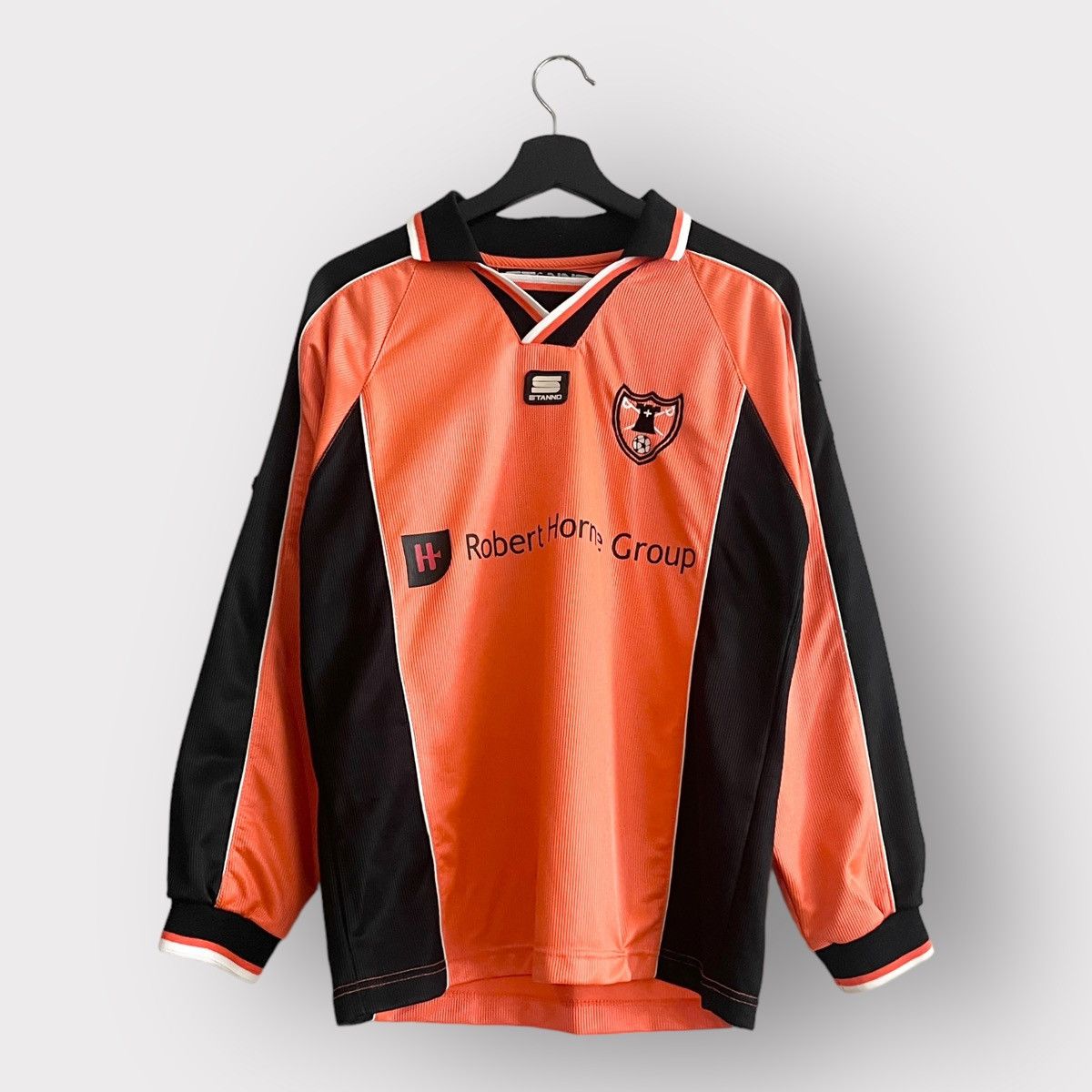 Soccer Jersey × Streetwear × Vintage Vintage 2000s England Charter ...