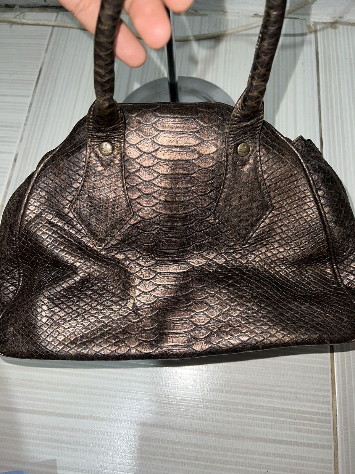 Vivienne Westwood Vivienne Westwood 90s Big Metal Orb Logo Snake ...