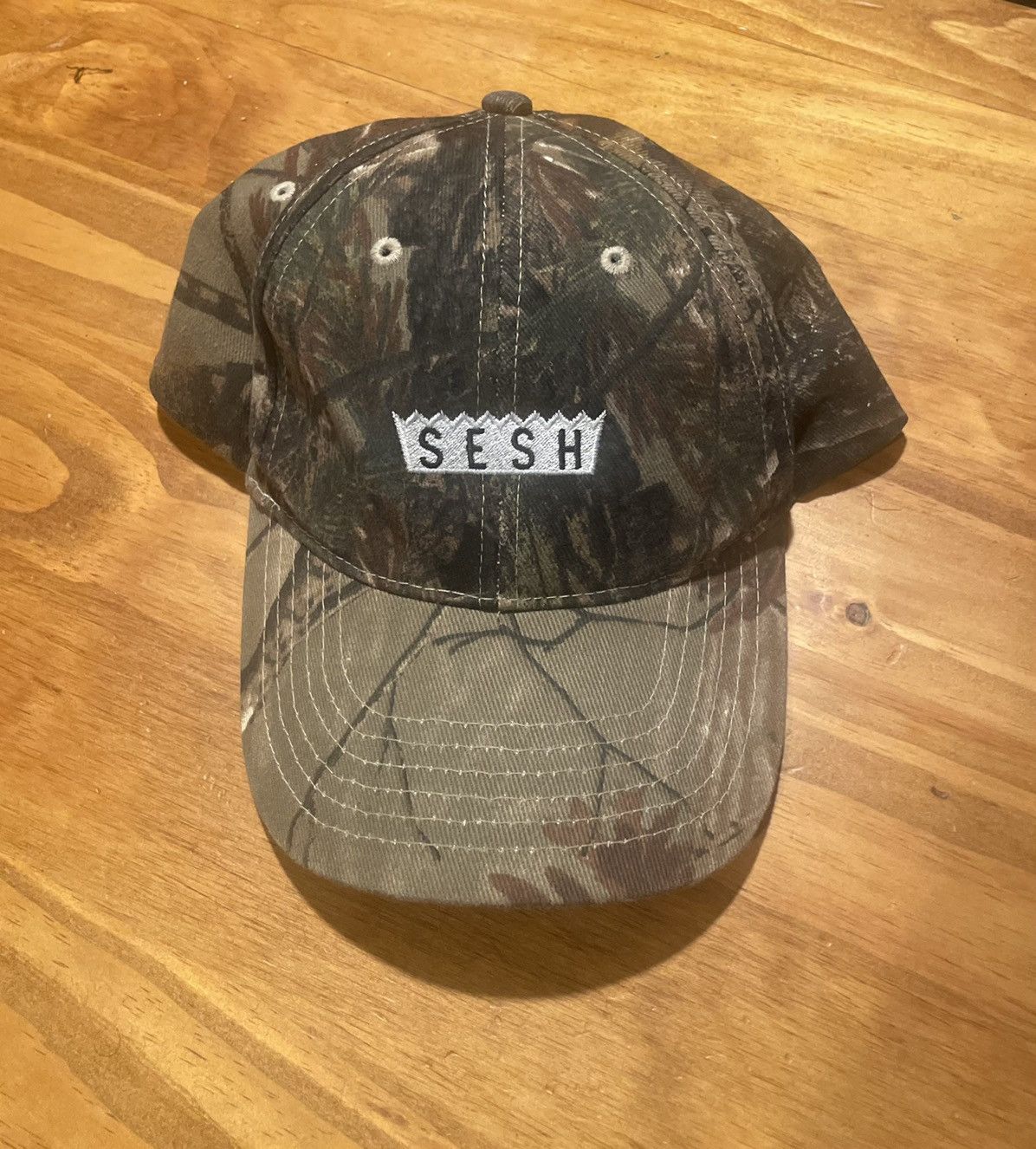 TeamSESH TeamSESH - RealTree camo simple Sesh crown real tree | Grailed
