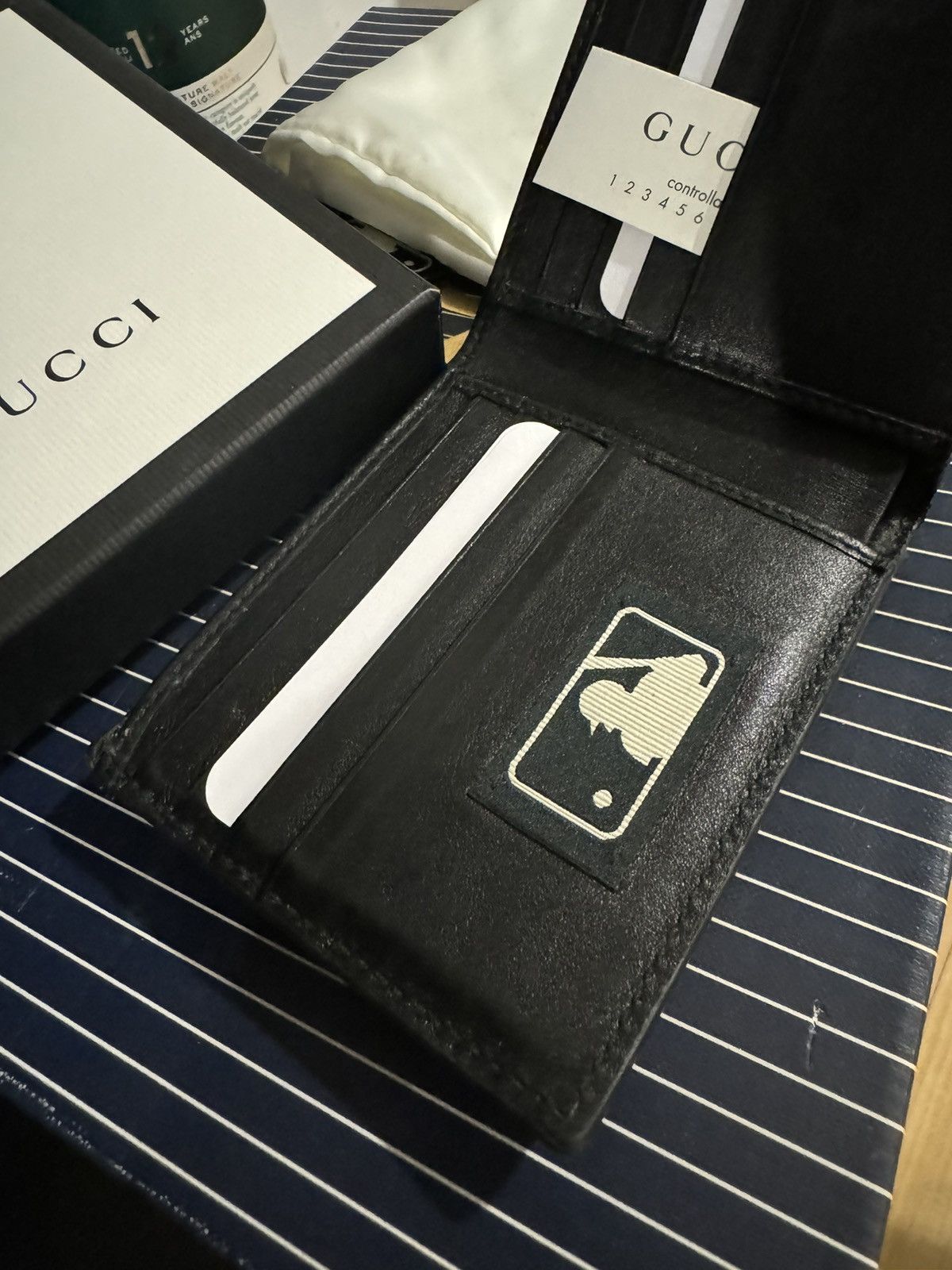 Gucci Gucci x MLB wallet | Grailed
