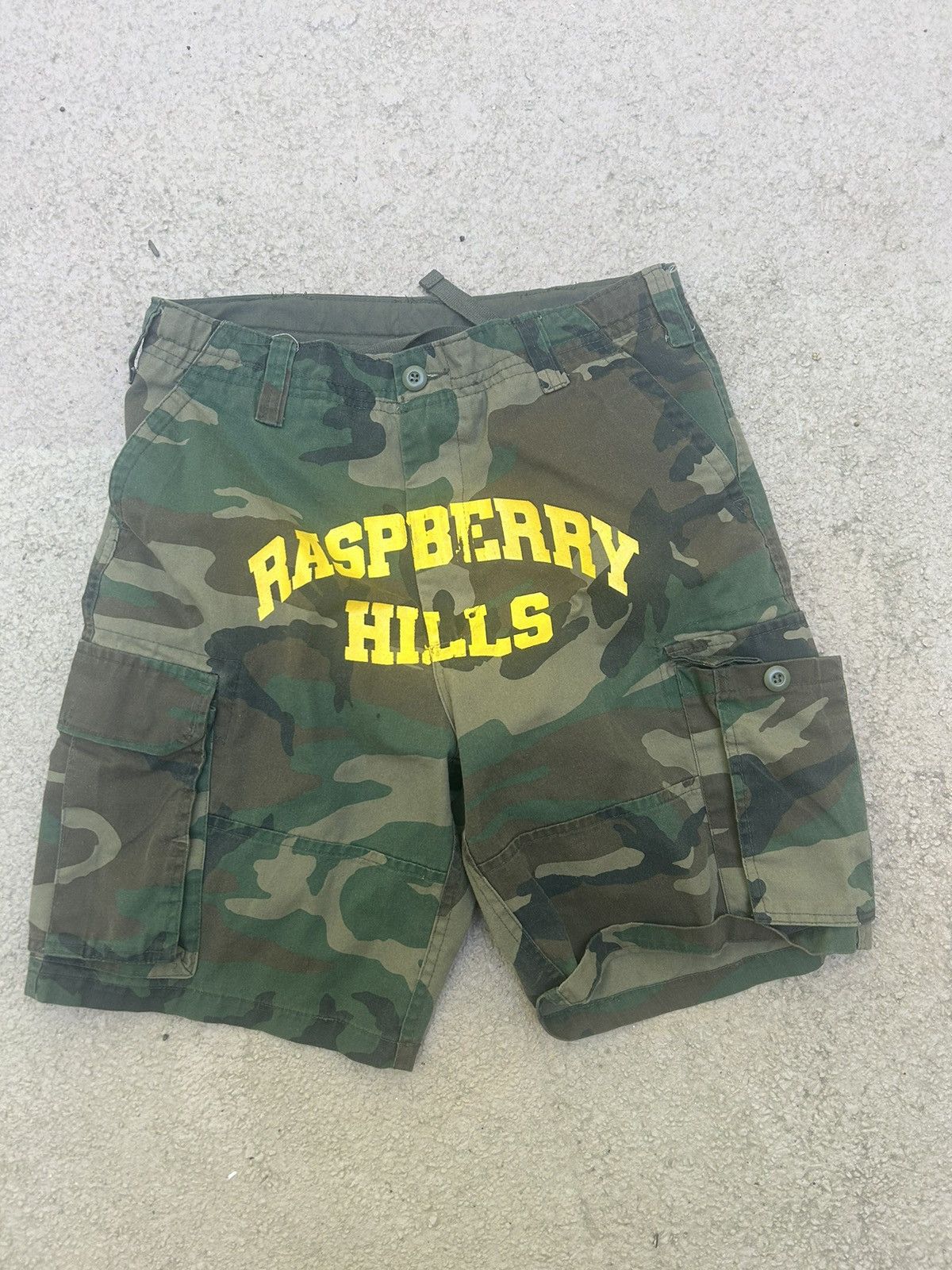 The GV Gallery Raspberry Hills Camo Shorts | Grailed