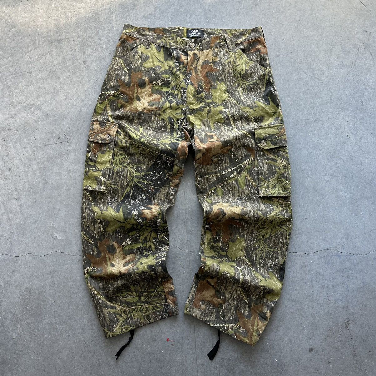 Carhartt × Realtree × Vintage Crazy Vintage Y2K Mossy Oak Camo Cargo Pants Baggy Carhartt | Grailed