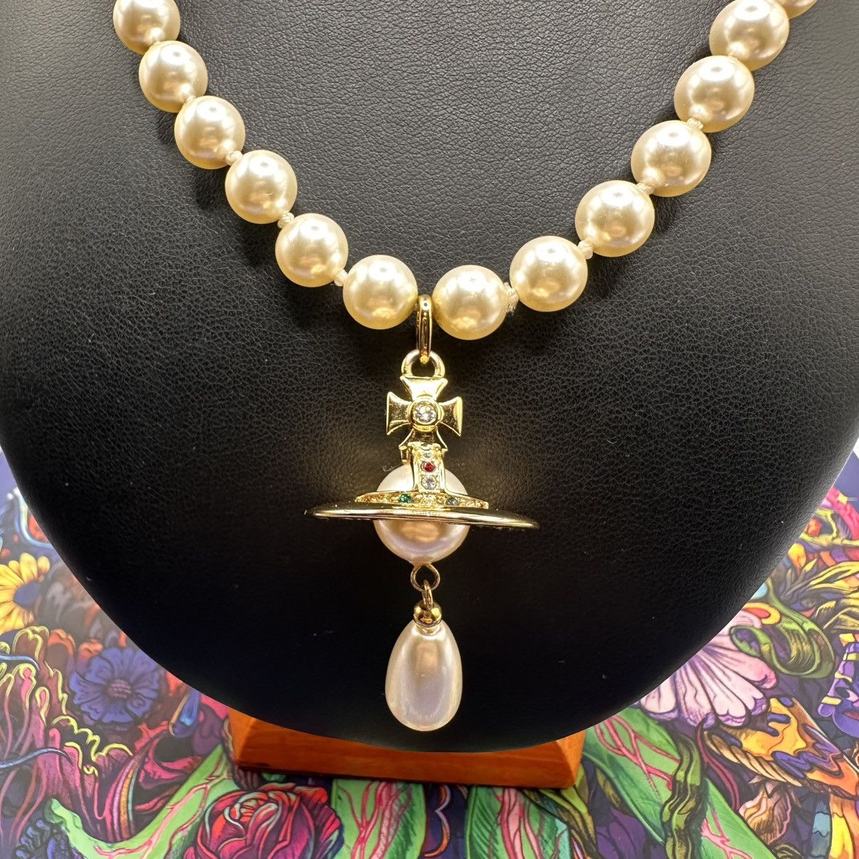 Vivienne Westwood Vivienne Westwood pearls 3D orb Grailed