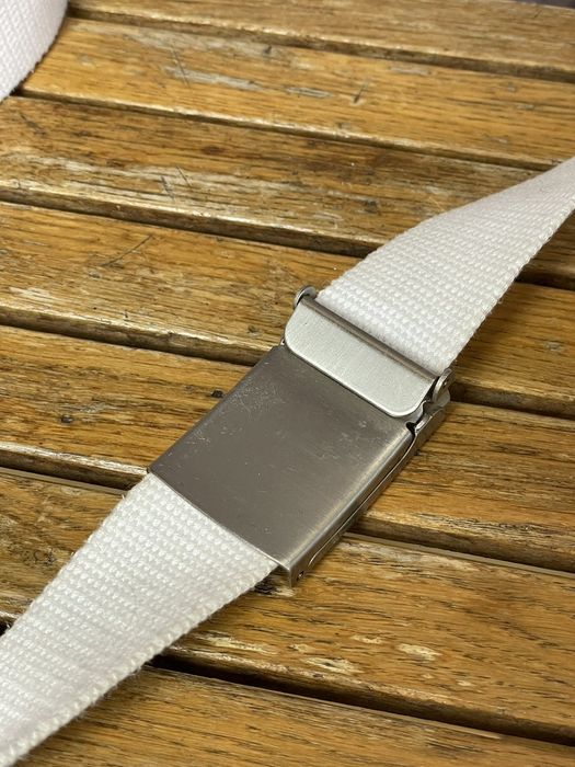 Vintage Carhartt vintage 90’ belt white big logo | Grailed