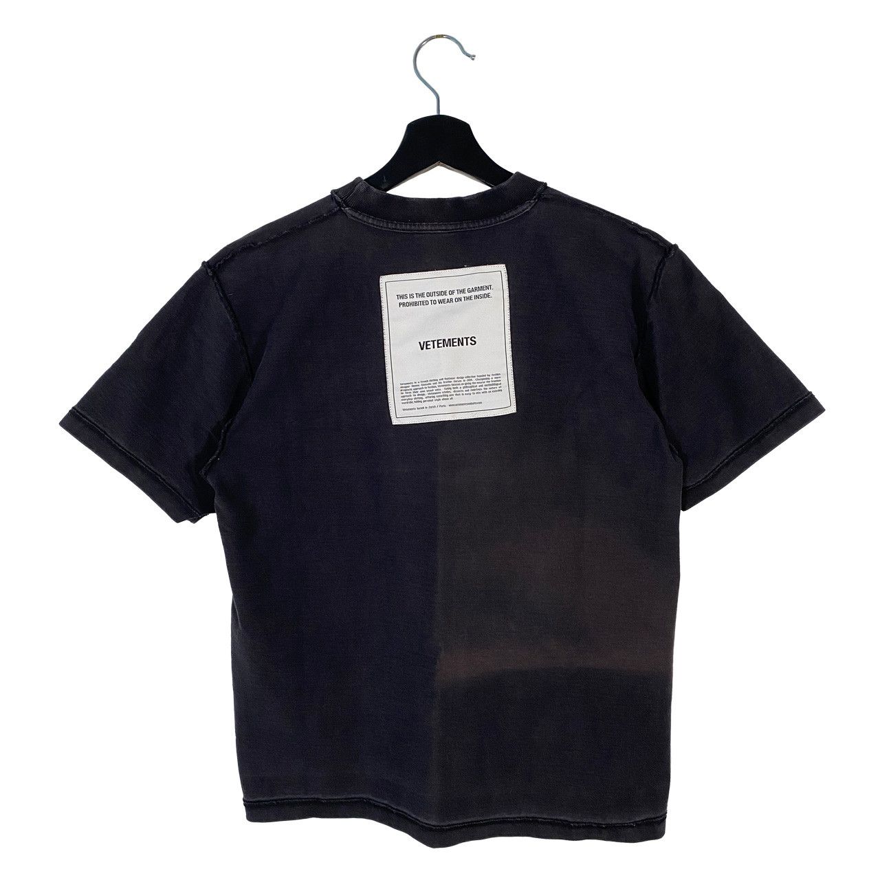 Vetements Vetements FW19 Inside out T-shirt Black | Grailed