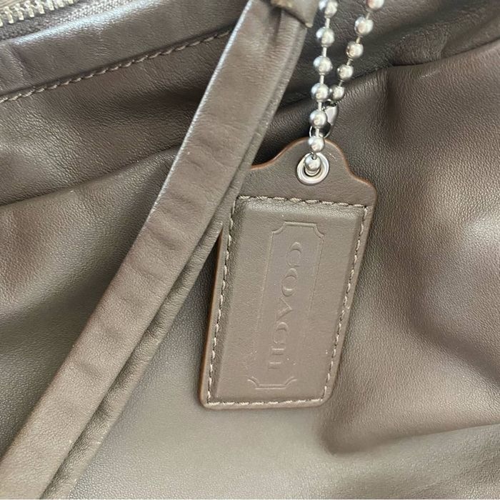 Coach NEW Coach Parker Leather Zip Shoulder Bag in Mushroom | Grailed