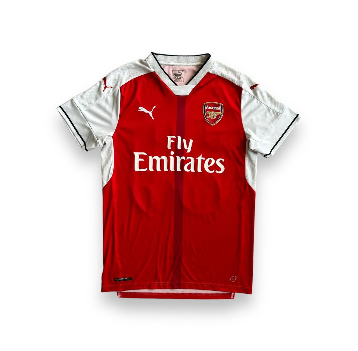 Puma × Soccer Jersey × Streetwear Puma Arsenal 2016-2017 home kit ...