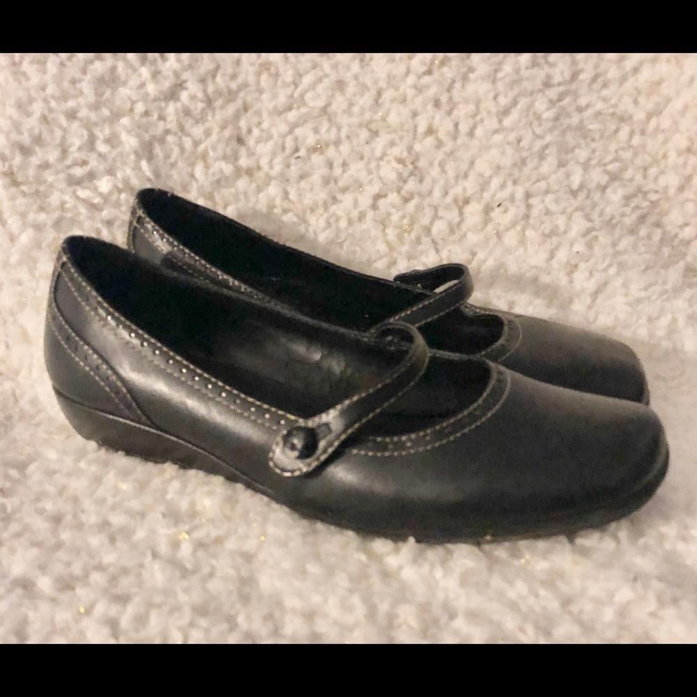 Croft & Barrow Croft & barrow black Leather Mary Jane Wedges 9 | Grailed