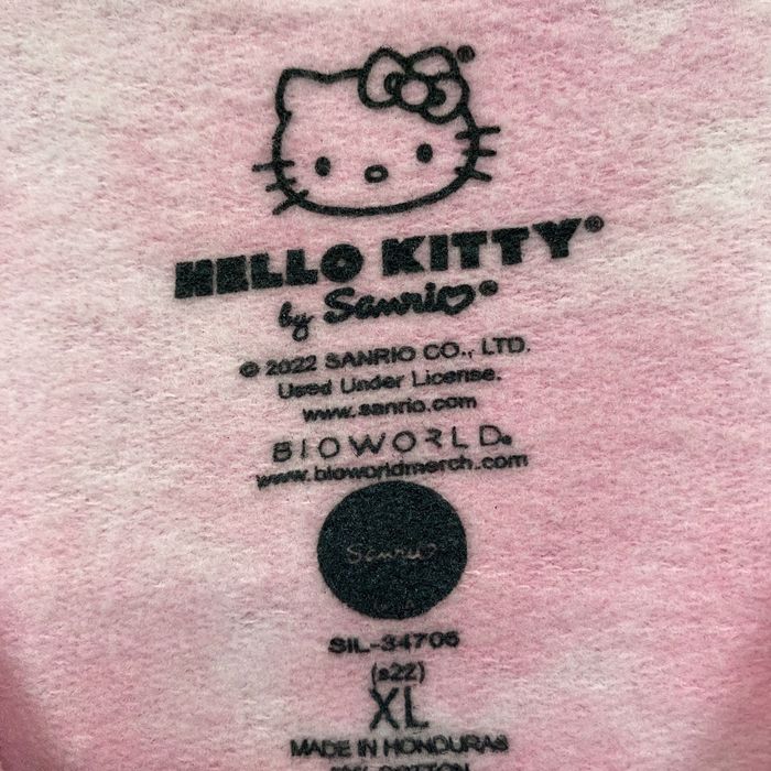 Universal Studios Hello Kitty Hula Hooping by Sanrio Tie Dye Crewneck ...