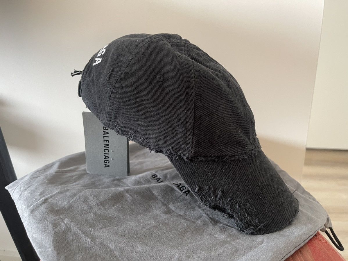 Balenciaga DOG BITE VINTAGE DISTRESSED CAP | Grailed