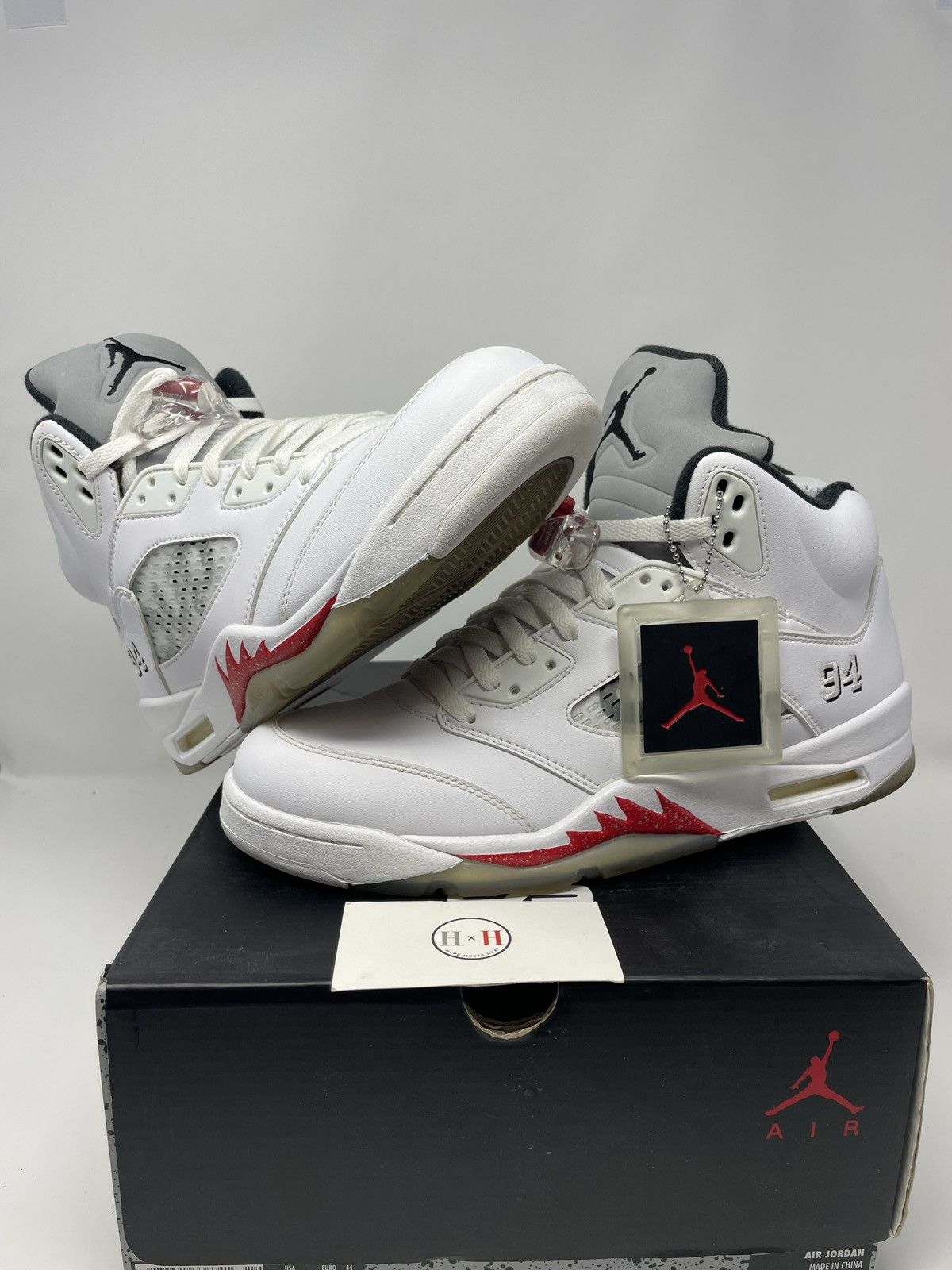 Jordan Brand × Supreme Air Jordan 5 Retro Supreme White | Grailed
