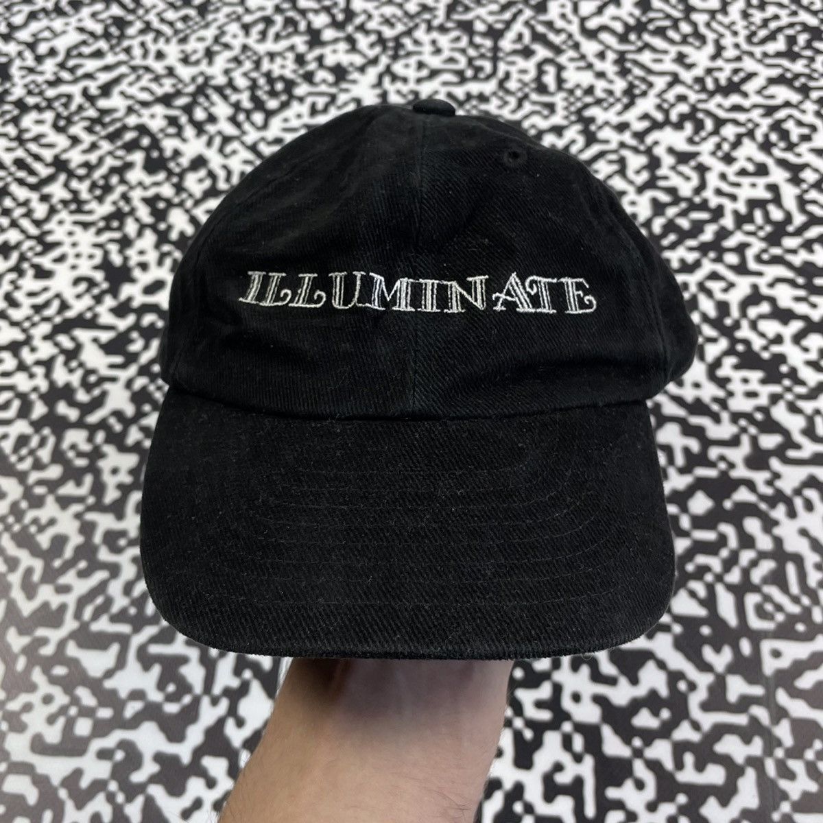 Vintage Vintage Y2K ILLUMINATE Alien Logo Cap Streetwear Y2K Style ...