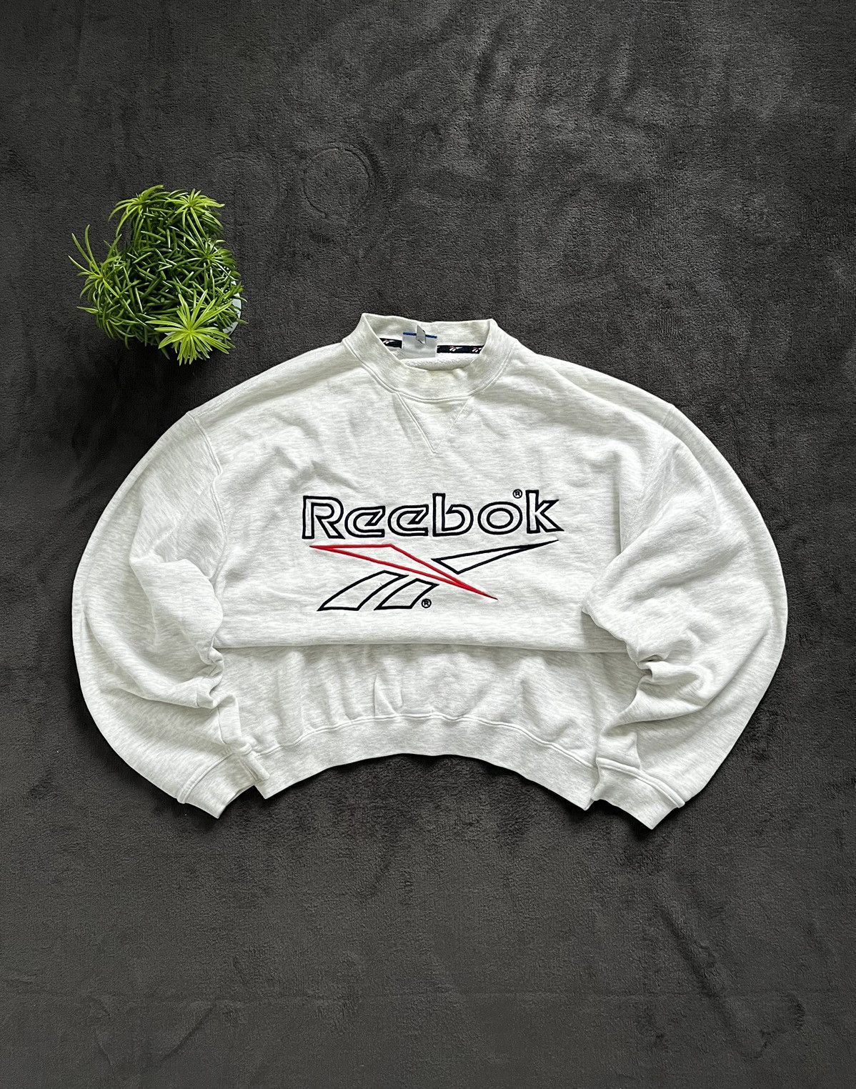 Reebok × Streetwear × Vintage Sweater Reebok Big Central Logo Vintage ...