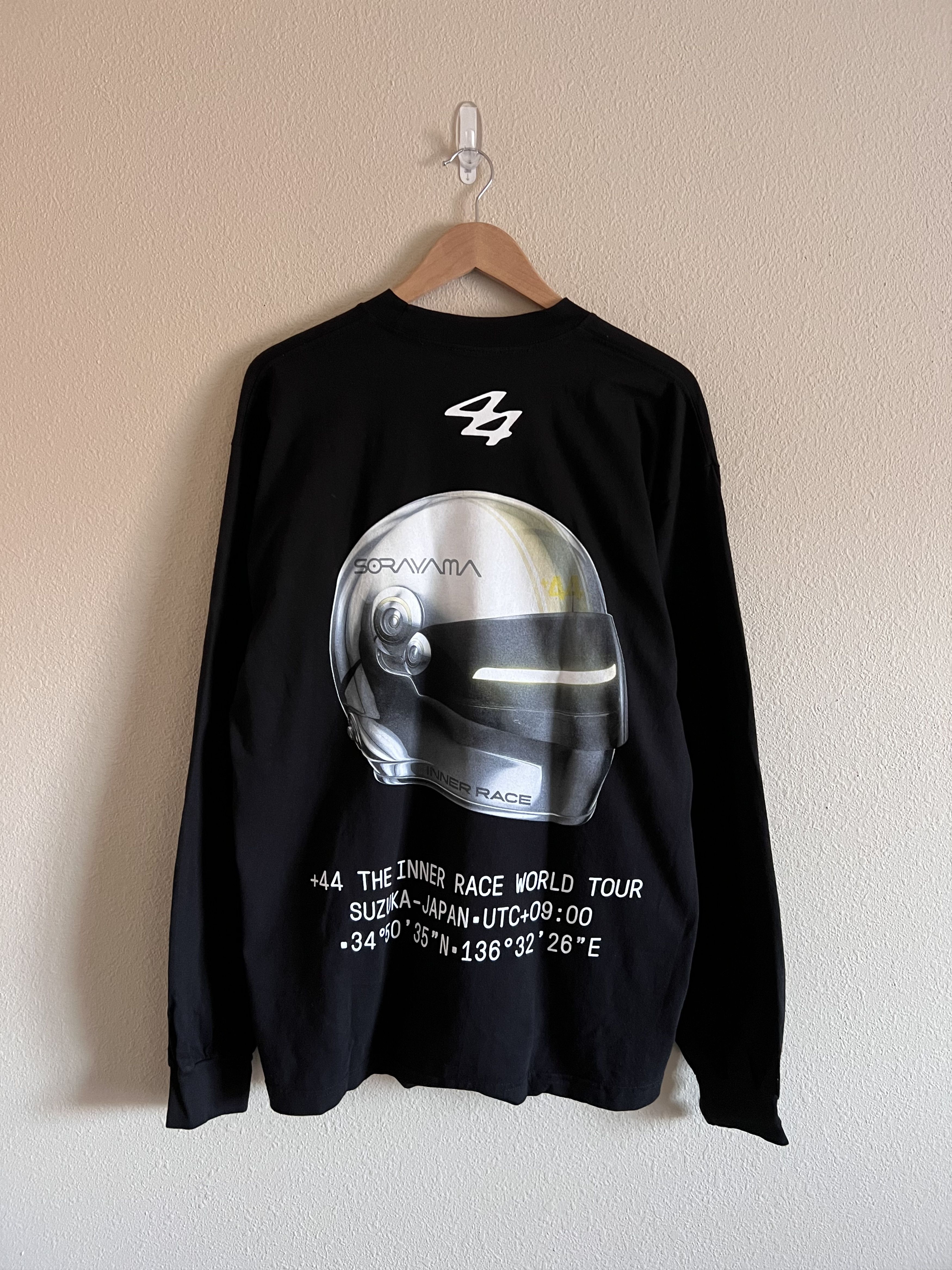 Club Sorayama Lewis Hamilton +44 Sorayama Helmet Long Sleeve in Black ...