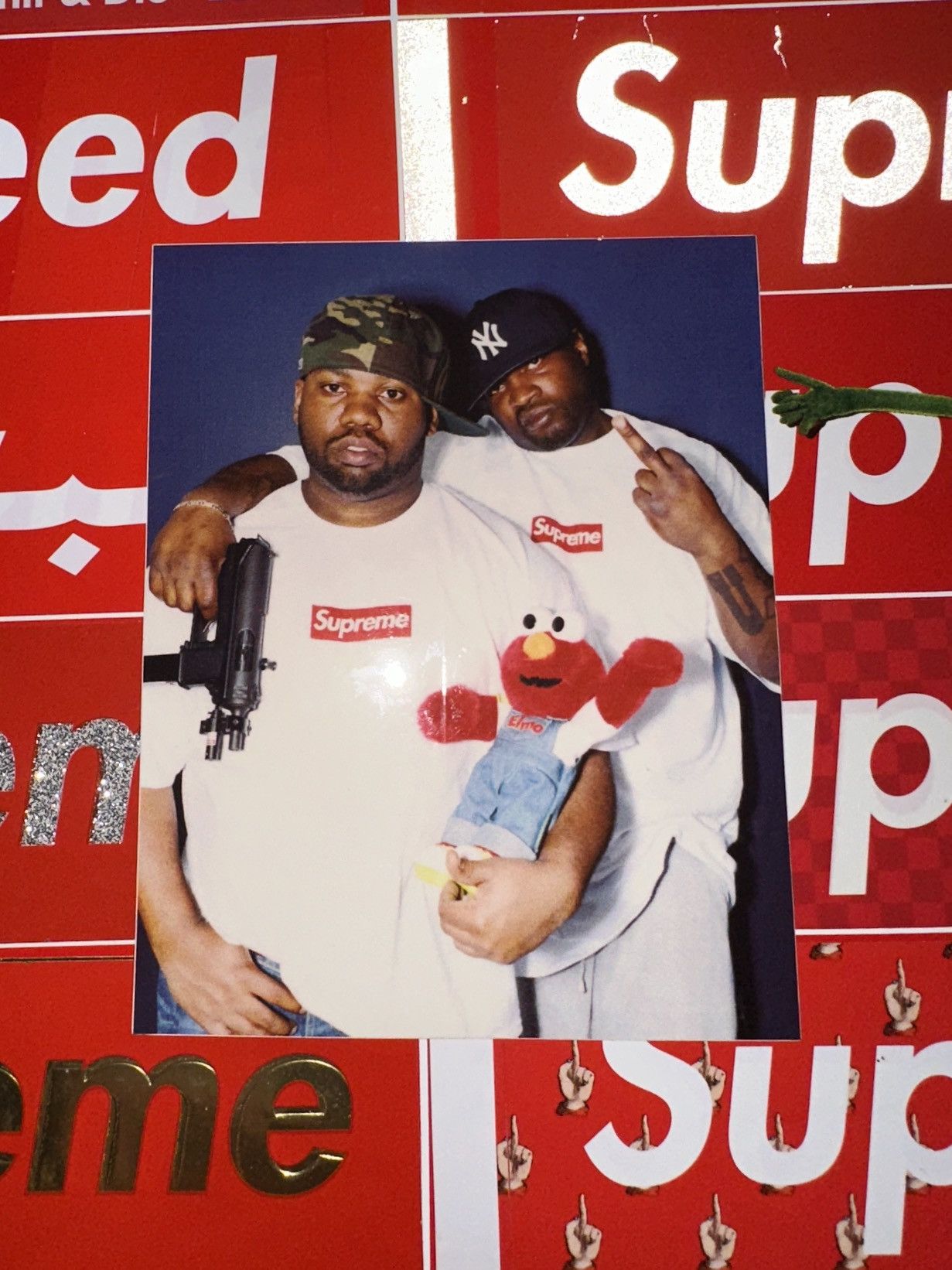 Supreme 2005 Supreme Raekwon Photo Tee Sticker RARE Box Logo Dipset ...