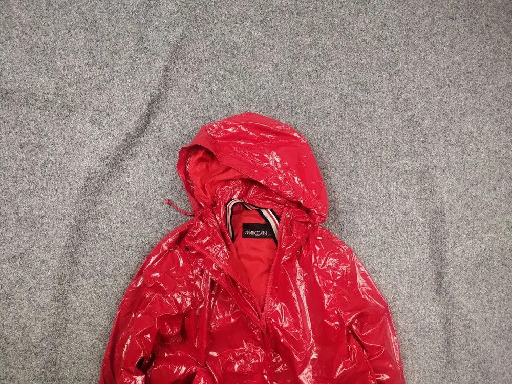 Max Mara Marc Cain Design shiny red polyamide raincoat jacket hooded ...
