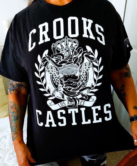 Crooks & Castles Crooks & Castles Medusa & Logo Black Tee | Grailed