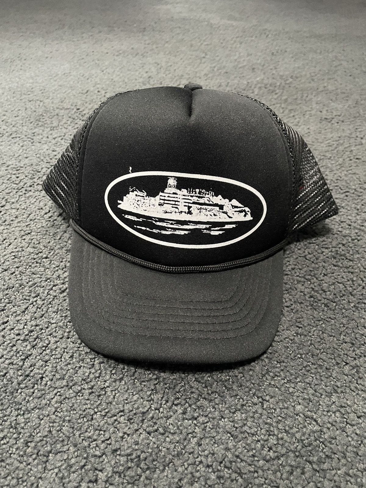 Corteiz Corteiz Alcatraz Trucker Hat | Grailed