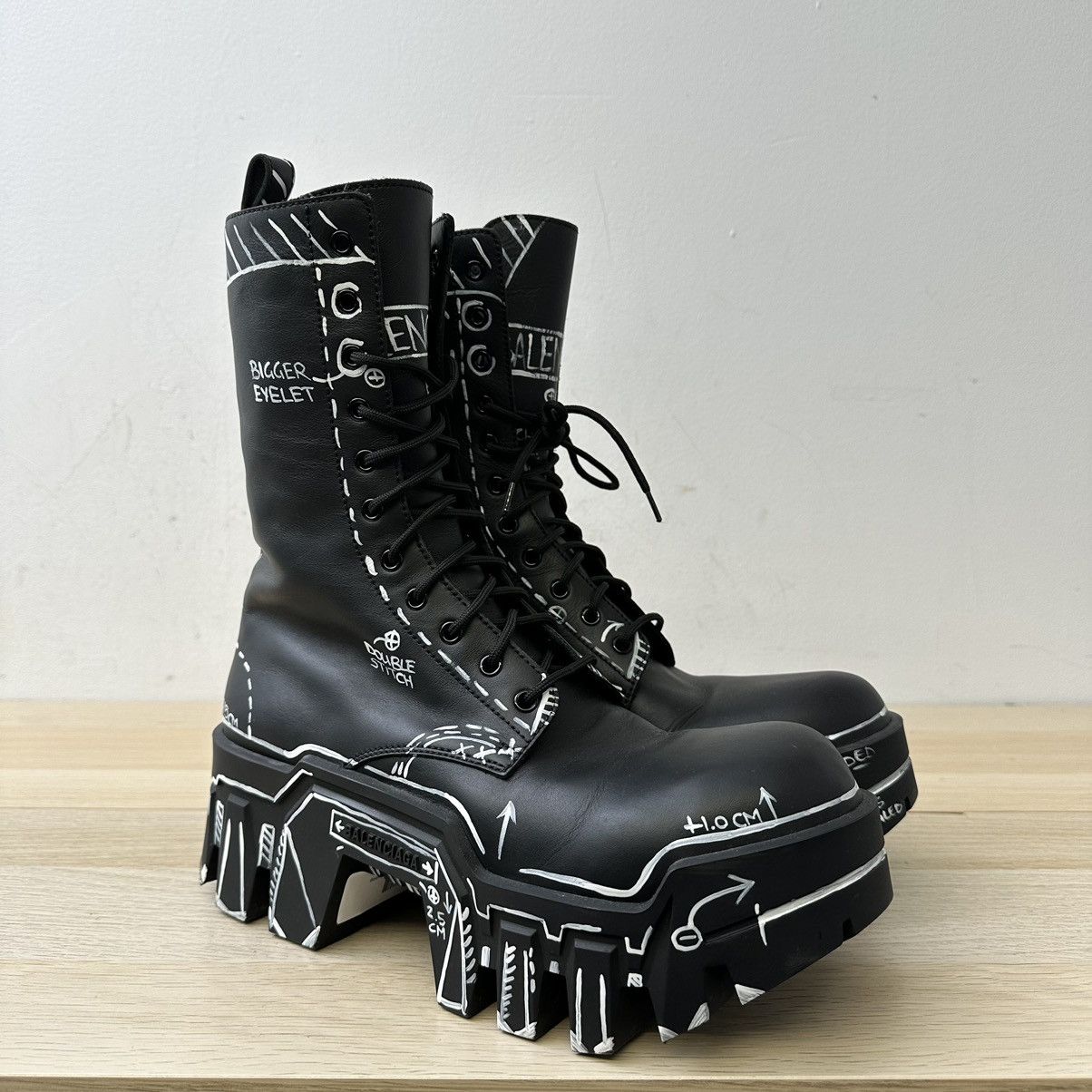 Balenciaga Balenciaga Sketch Bulldozer Boots | Grailed Balenciaga Balenciaga Sketch Bulldozer Boots | Grailed