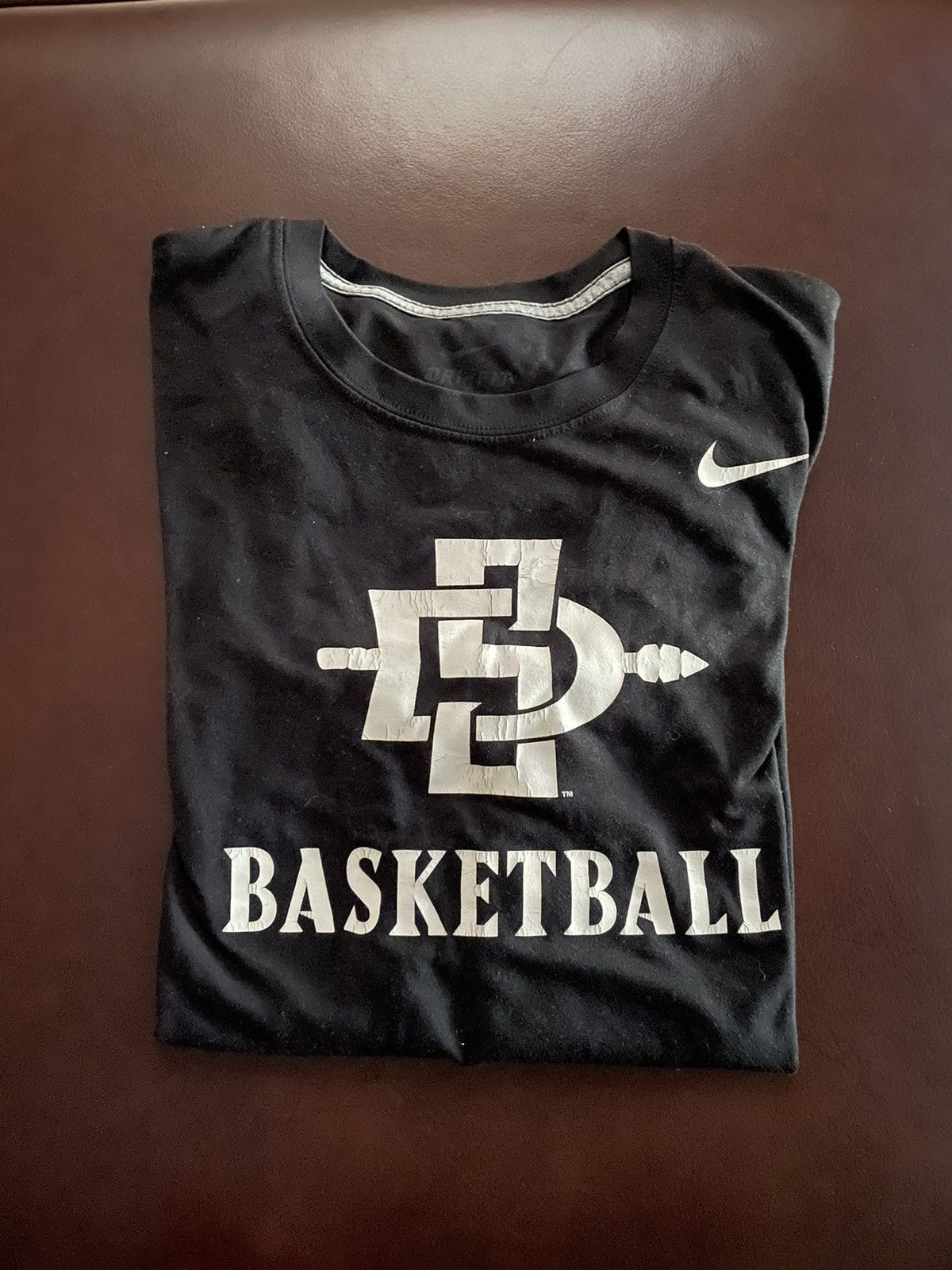 Nike Nike Vintage SDSU Aztecs Large Dri Fit T Shirt | Grailed
