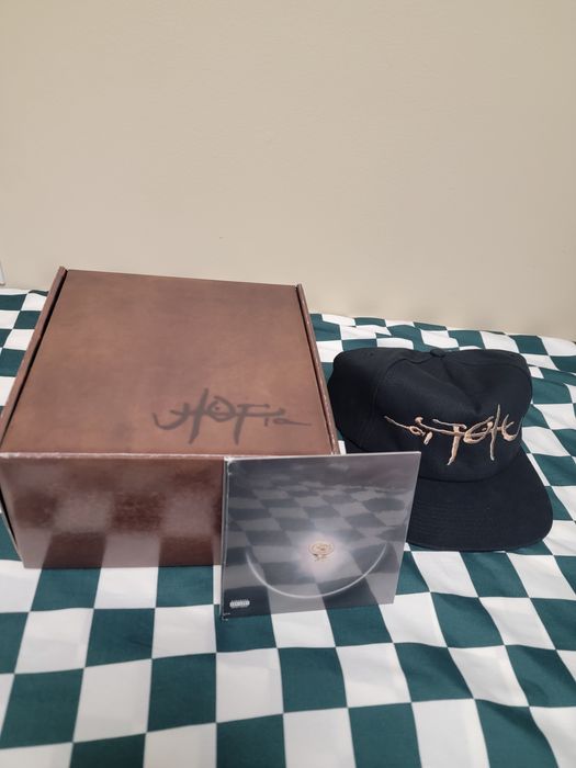 Travis Scott UTOPIA BOX SET | Grailed