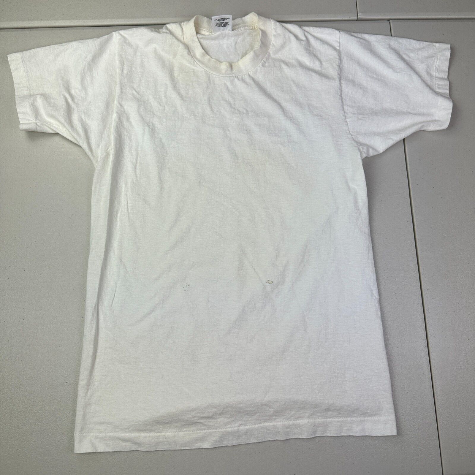 Botany 500 Botany 500 T-Shirt L White Plain USA Made Combed Cotton ...