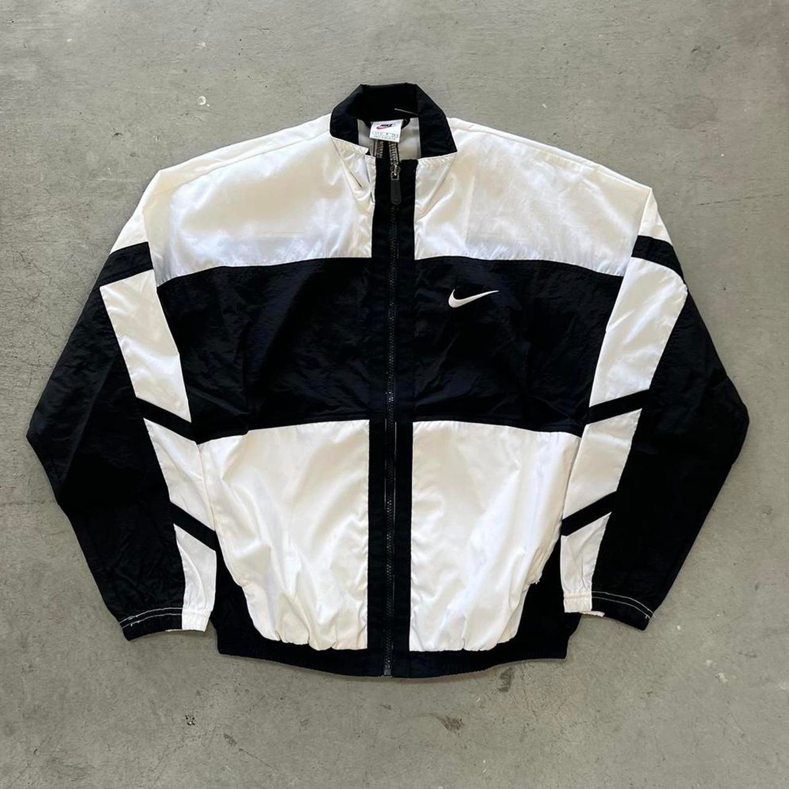 Nike × Streetwear × Vintage Vintage 90s Nike Side Swoosh Zip Up ...