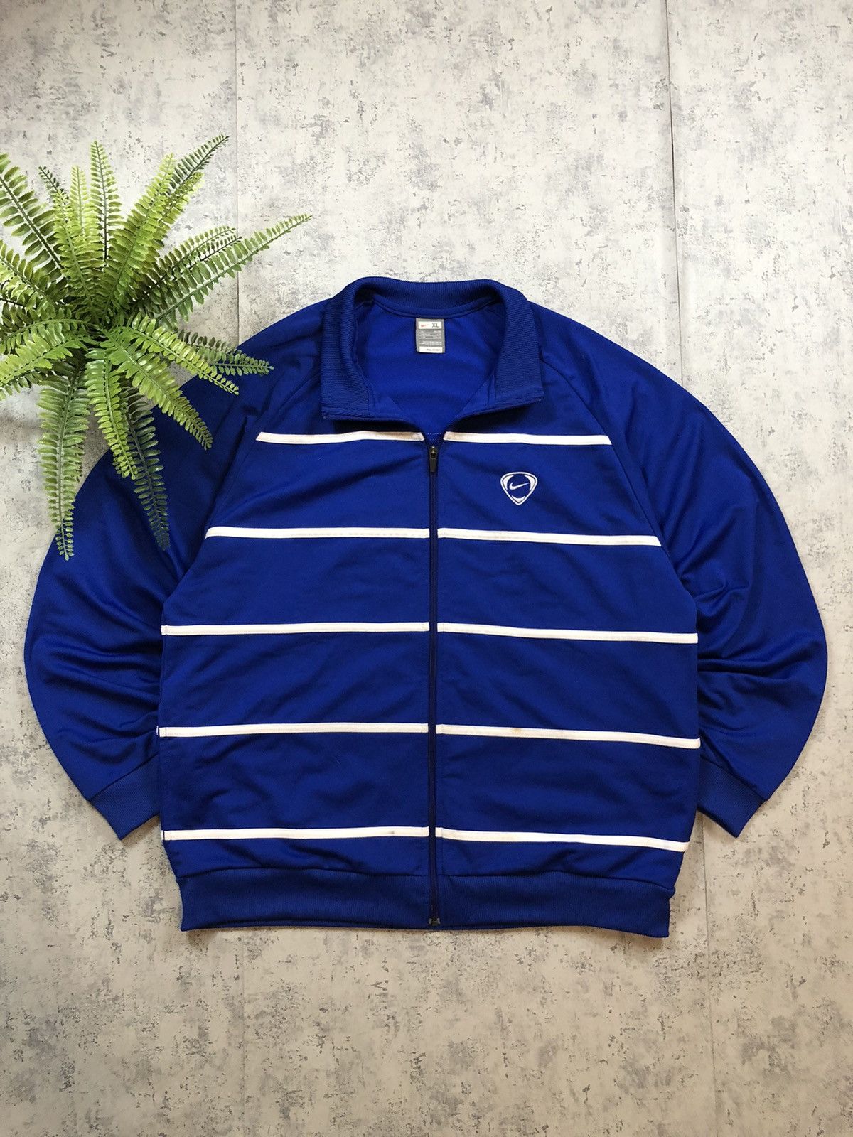 Nike × Streetwear × Vintage 90’s NIKE TEAM RETRO Y2K SWOOSH LOGO ...