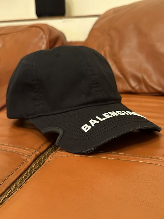 Balenciaga Balenciaga Notch Visor Logo Baseball Cap Black One Size ...